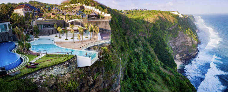 Sky Pool Bar and Lounge Bali: Oneeighty Dayclub Photos, Menu, Location ...